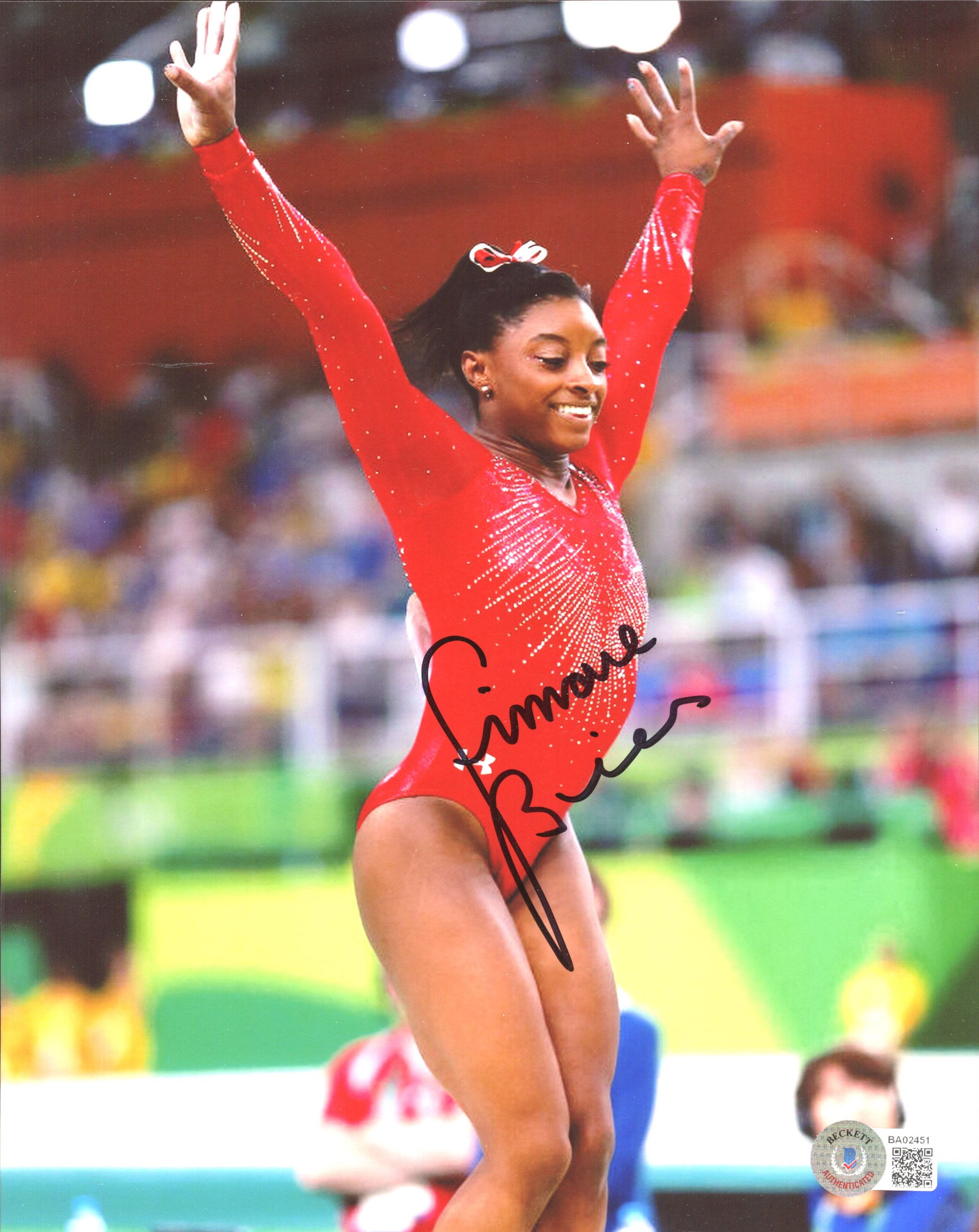 Simone Biles Signed Team USA 8x10 Photo (Beckett COA) | Pristine Auction