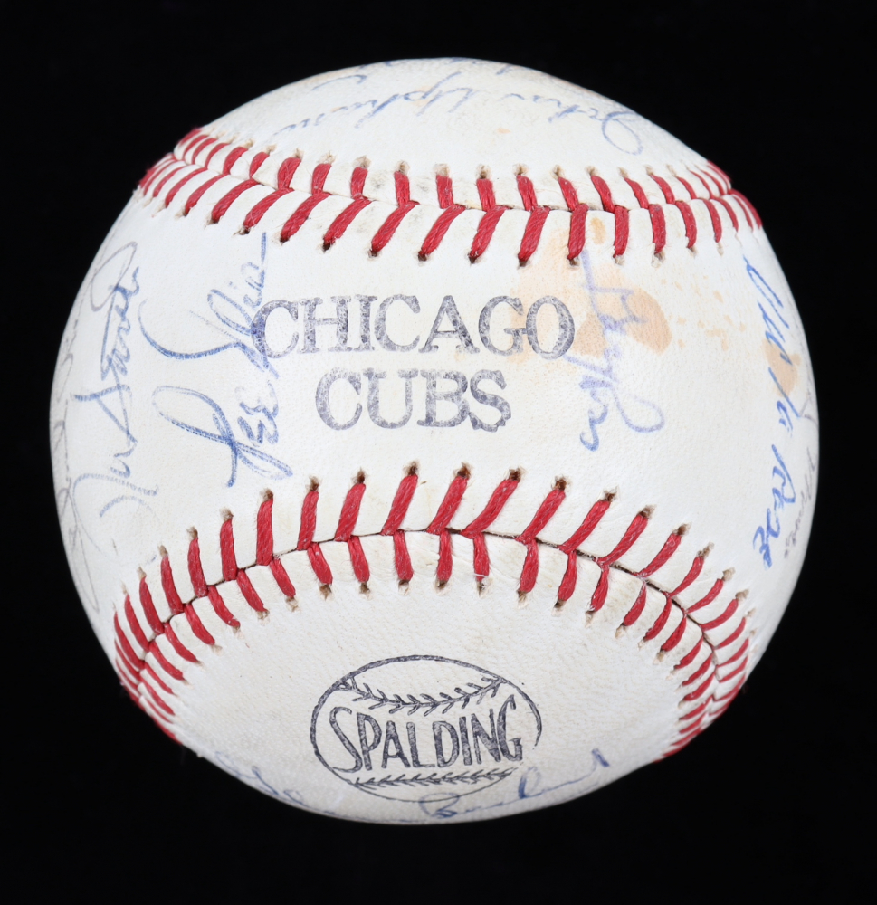 1968 Cubs Baseball Signed by (26) with Leo Durocher, Ernie Banks | Barnebys