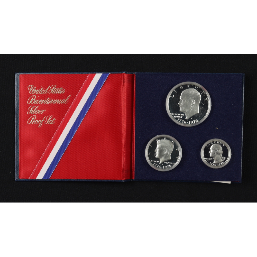 1976 United States Bicentennial Silver Proof Set with (3) Coins ...
