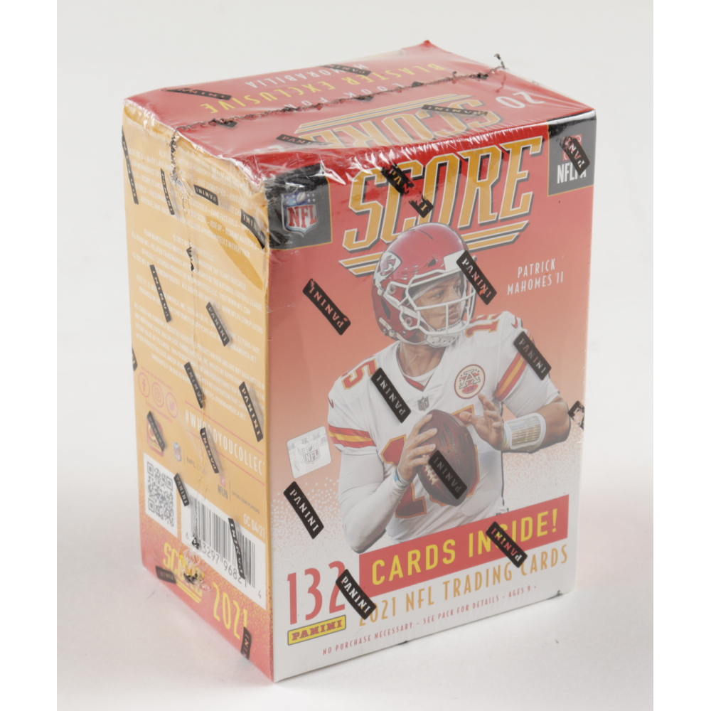 2021 Score Football Blaster Box with (132) Cards | Pristine Auction