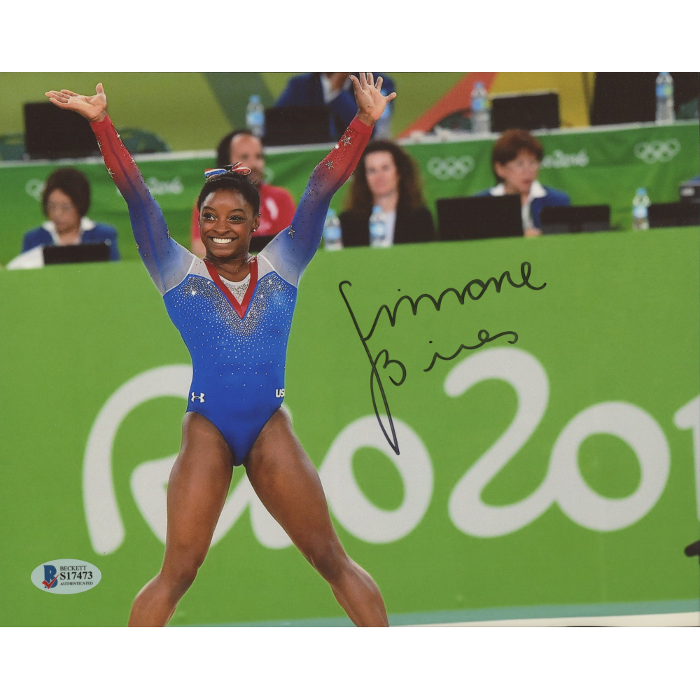 Simone Biles Signed Team USA 8x10 Photo (Beckett COA) | Pristine Auction