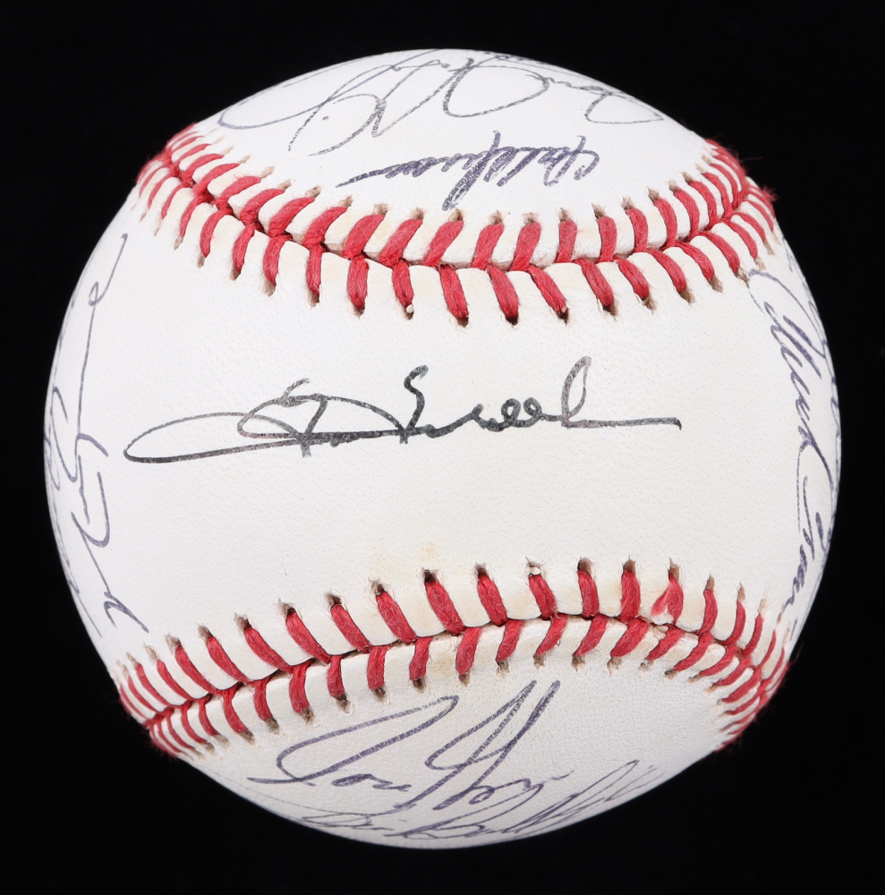 ONL Baseball 1994 Cubs Team-Signed by (15) with Ryne Sandberg, Mark ...