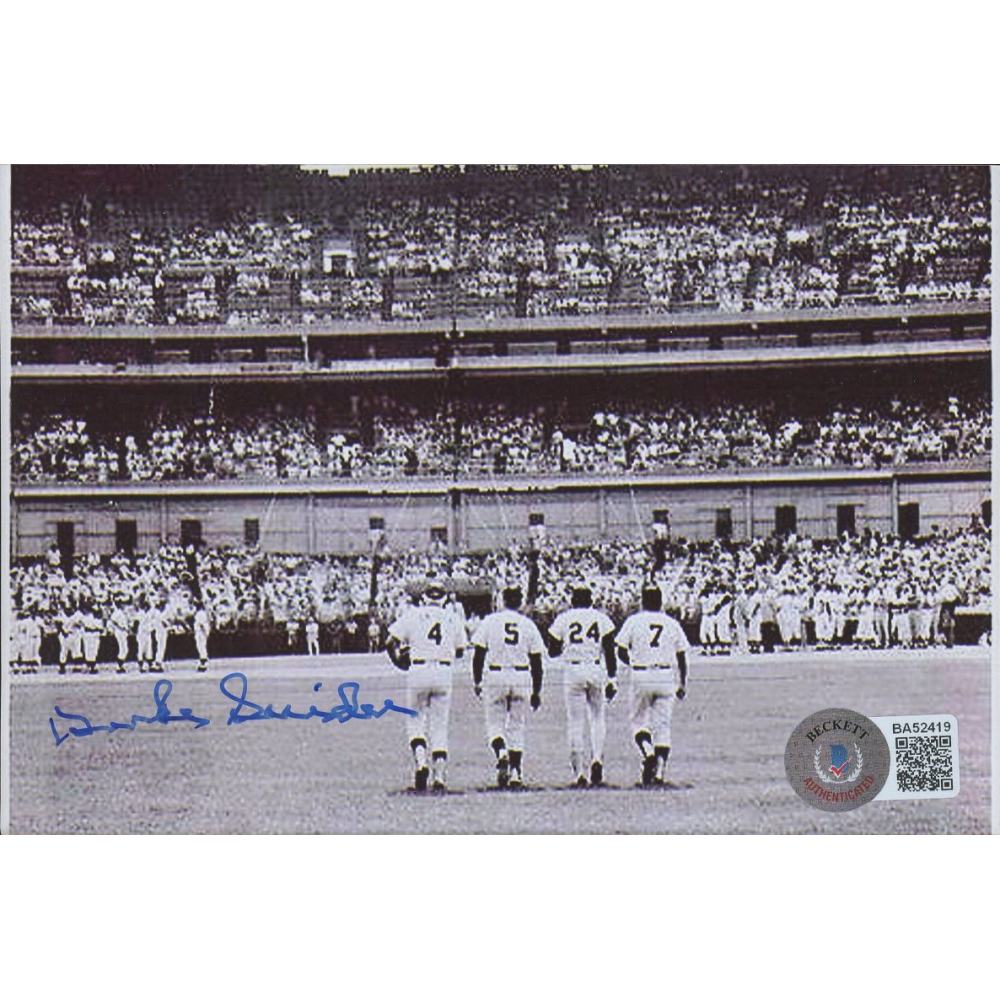 Duke Snider Signed Giants 4x6 Photo (Beckett COA) | Pristine Auction