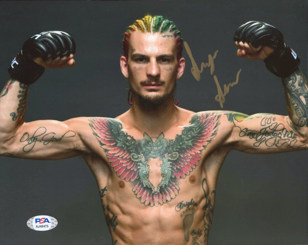 "Sugar" Sean O'Malley Signed UFC 8x10 Photo (PSA COA) | Pristine Auction