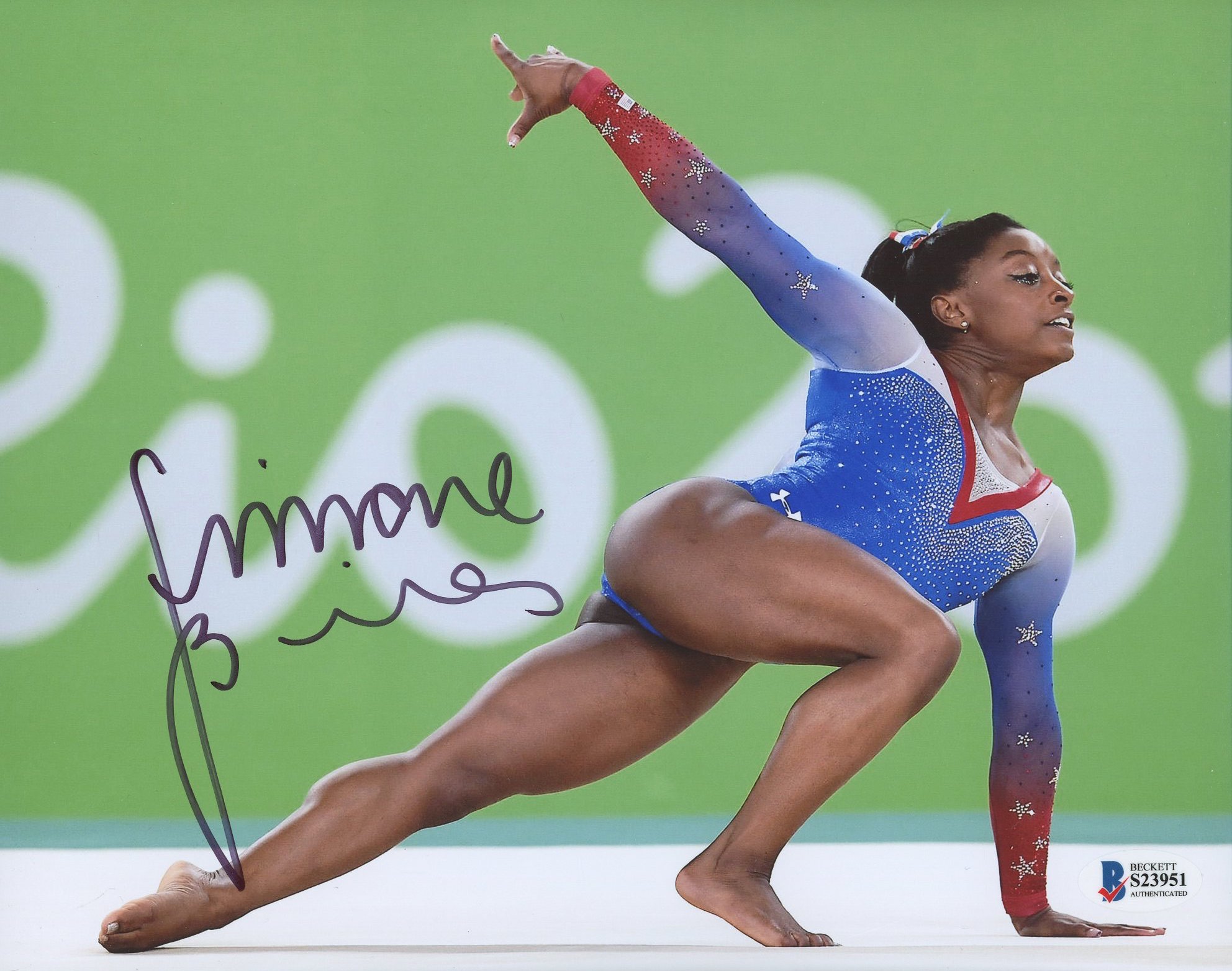 Simone Biles Signed Team USA 8x10 Photo (Beckett COA) | Pristine Auction