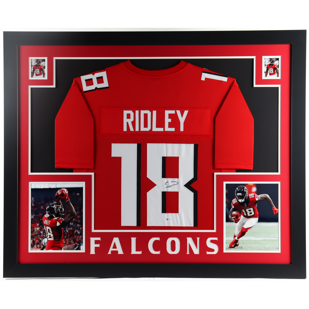 Calvin Ridley Signed 35x43 Custom Framed Jersey Display (Beckett ...