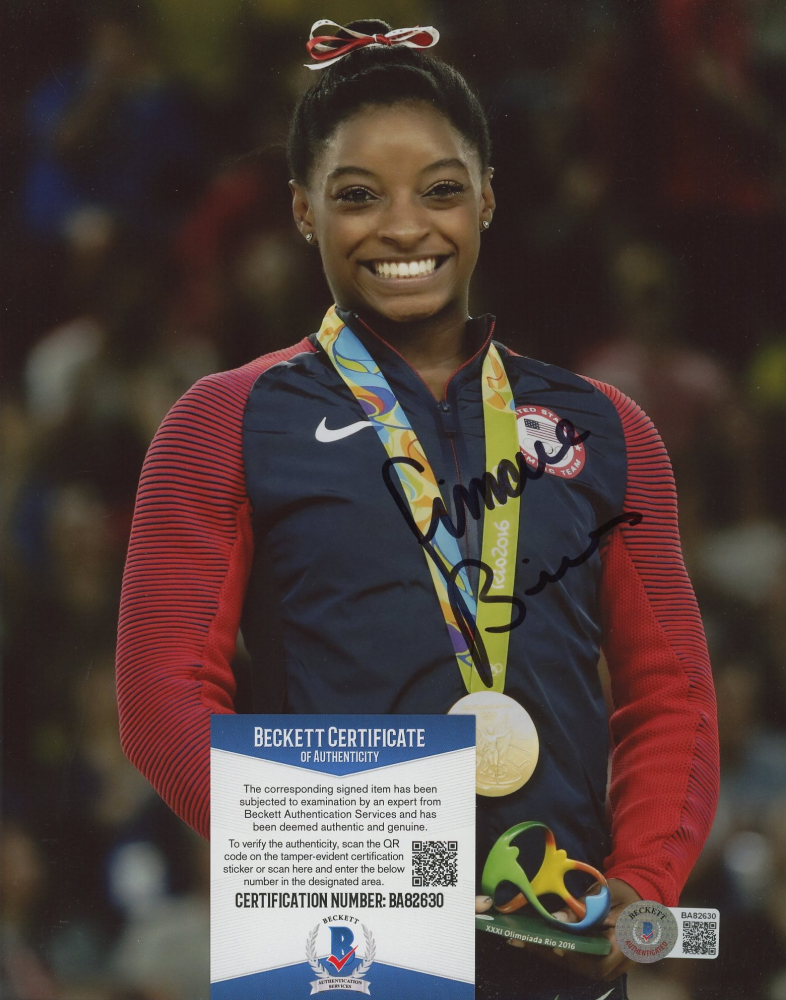 Simone Biles Signed Team USA 8x10 Photo (Beckett COA) | Pristine Auction