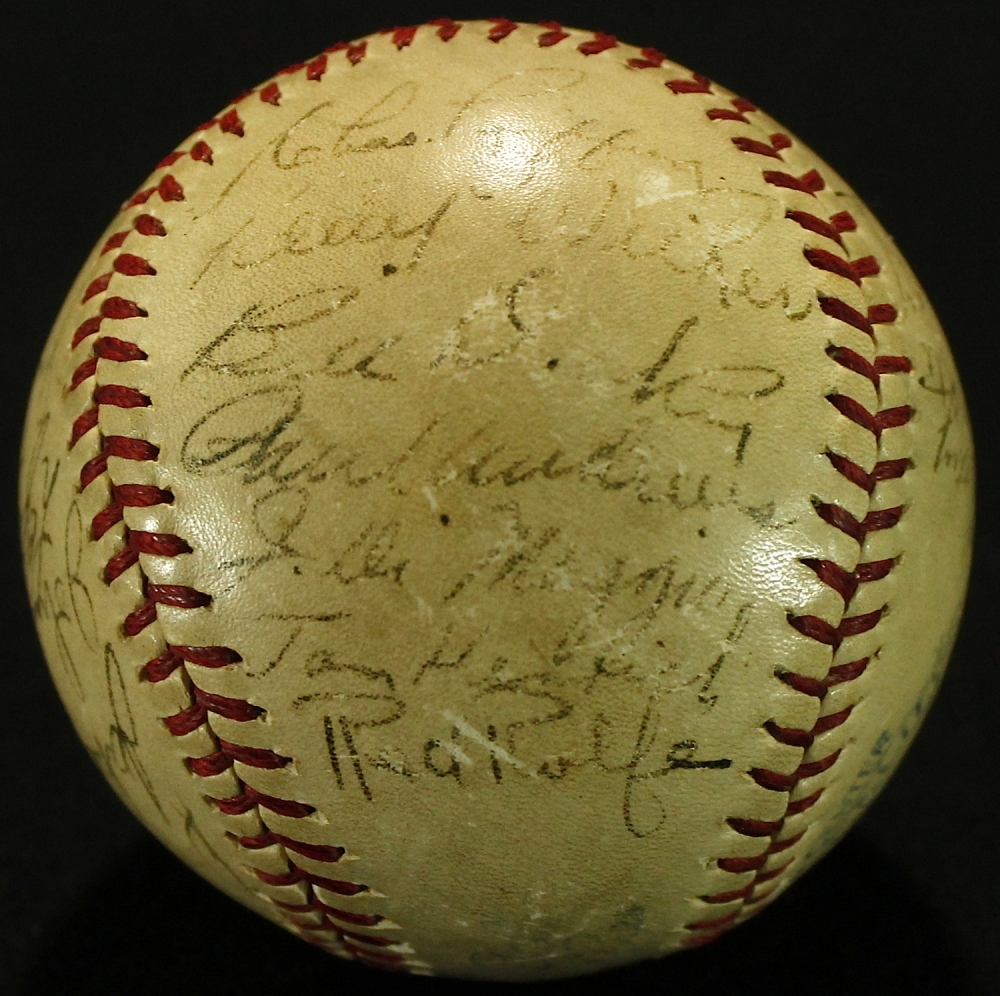 1937 New York Yankees OAL Baseball Team-Signed by (25) with Lou Gehrig ...