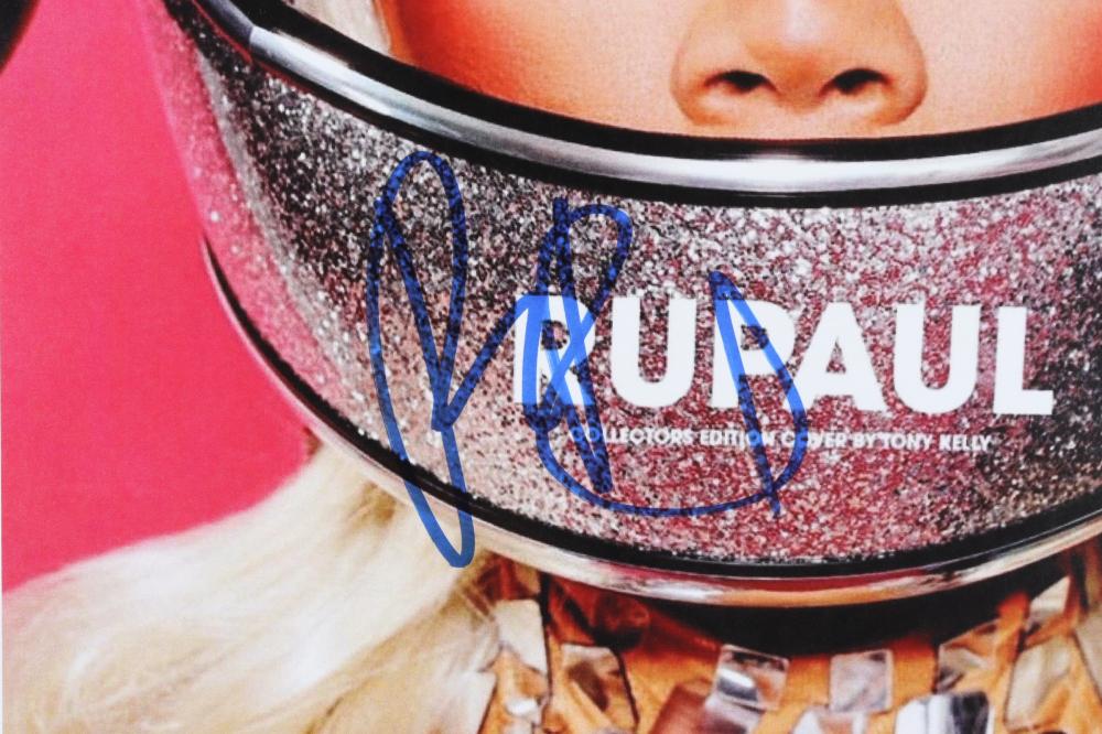RuPaul Signed "RuPaul's Drag Race" 11x17 Photo (Beckett) | Pristine Auction