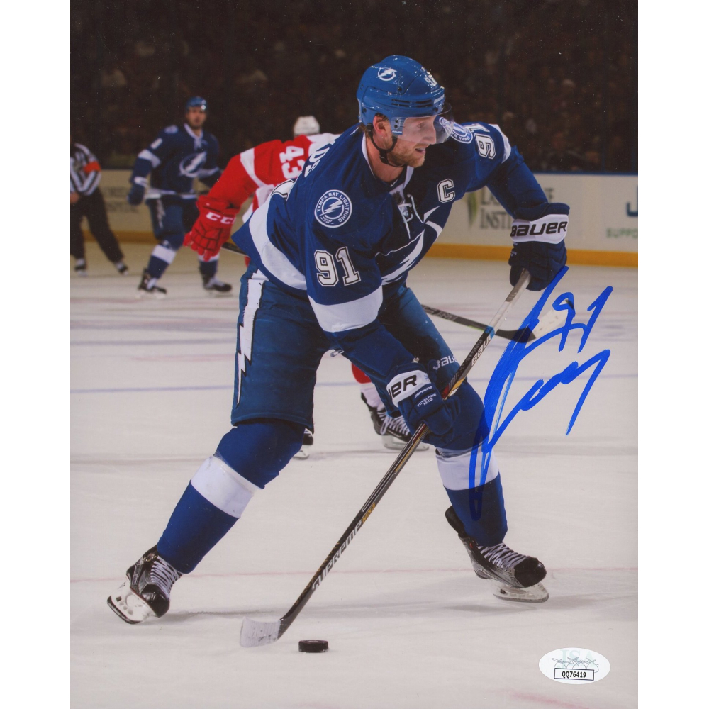 Steven Stamkos Signed Lightning 8x10 Photo (JSA COA) | Pristine Auction