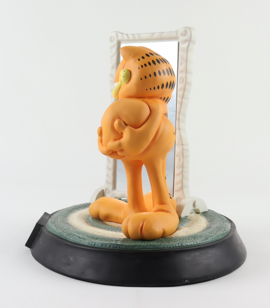 Jim Davis Signed "Garfield" LE Statue | Pristine Auction
