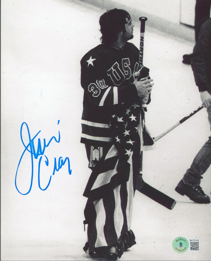 Jim Craig Signed Team USA 8x10 Photo (Beckett COA) | Pristine Auction