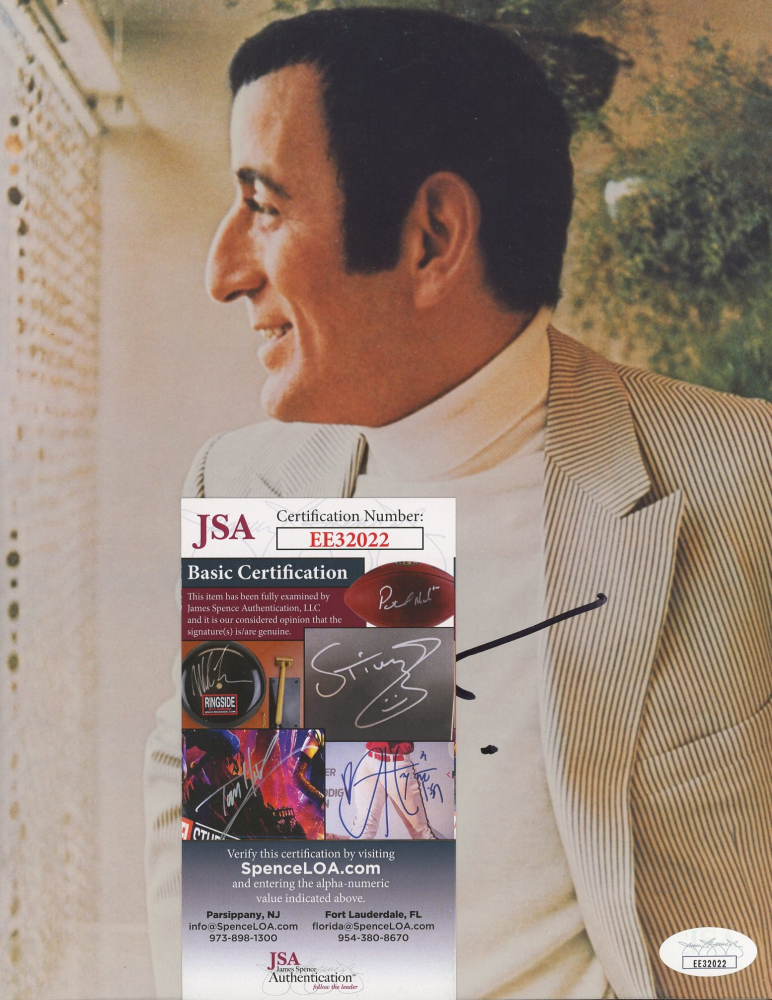 Tony Bennett Signed 8x10 Photo (JSA COA) | Pristine Auction