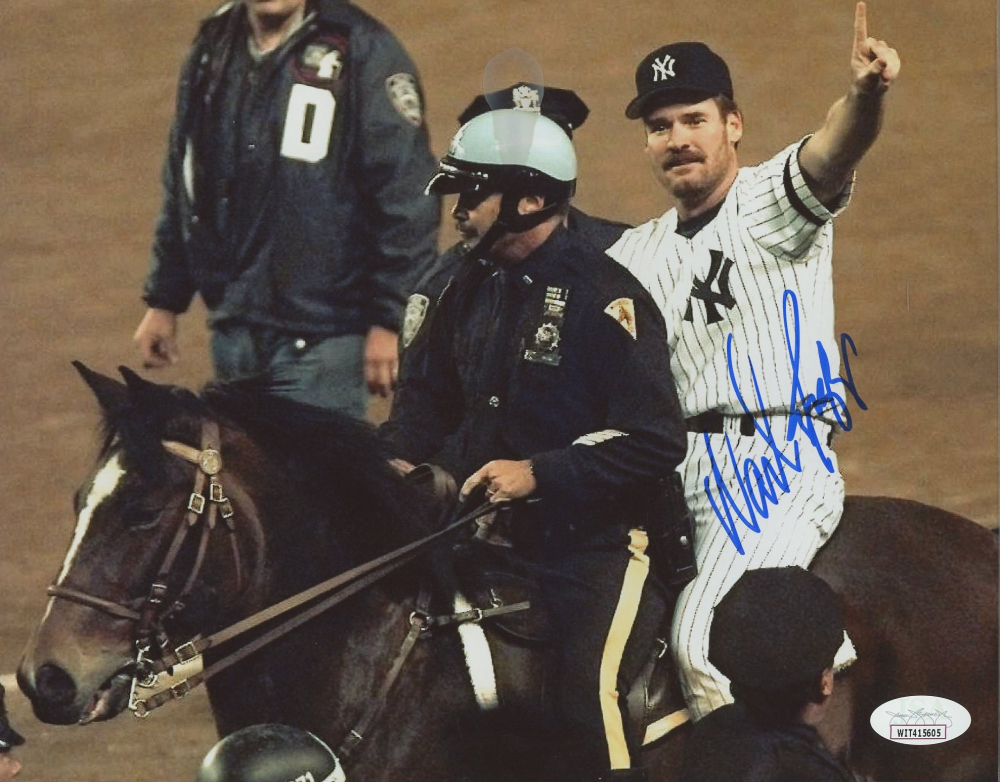 Wade Boggs Signed Yankees 8x10 Photo (JSA COA) | Pristine Auction