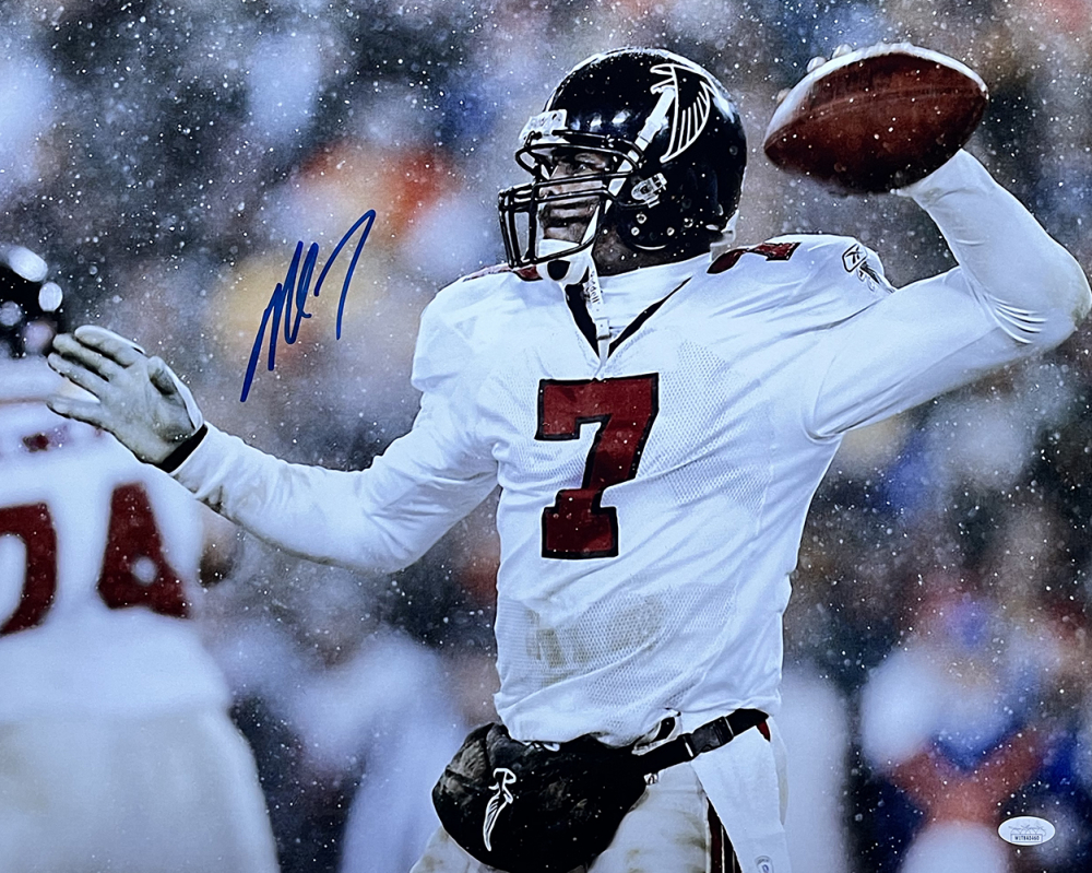 Michael Vick Signed Falcons 16x20 Photo (JSA) | Pristine Auction