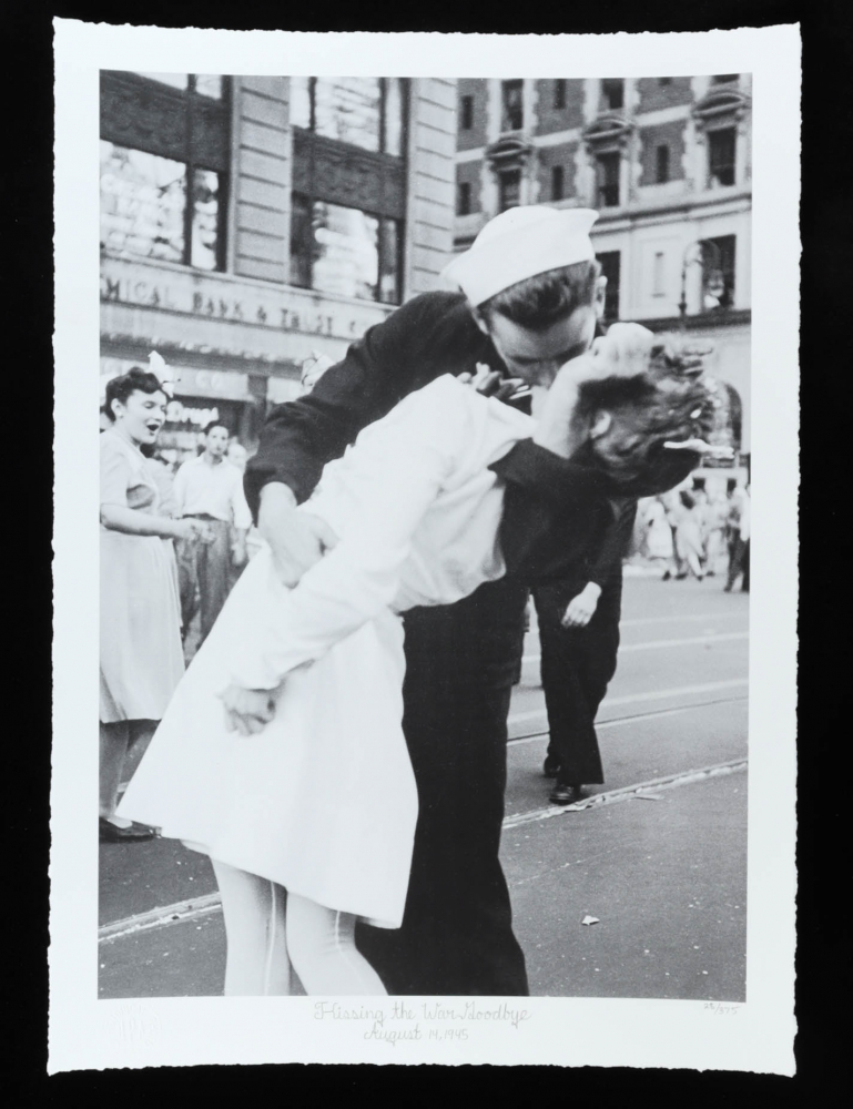 Historical Photo Archive - “Kissing the War Goodbye” Limited Edition 16 ...