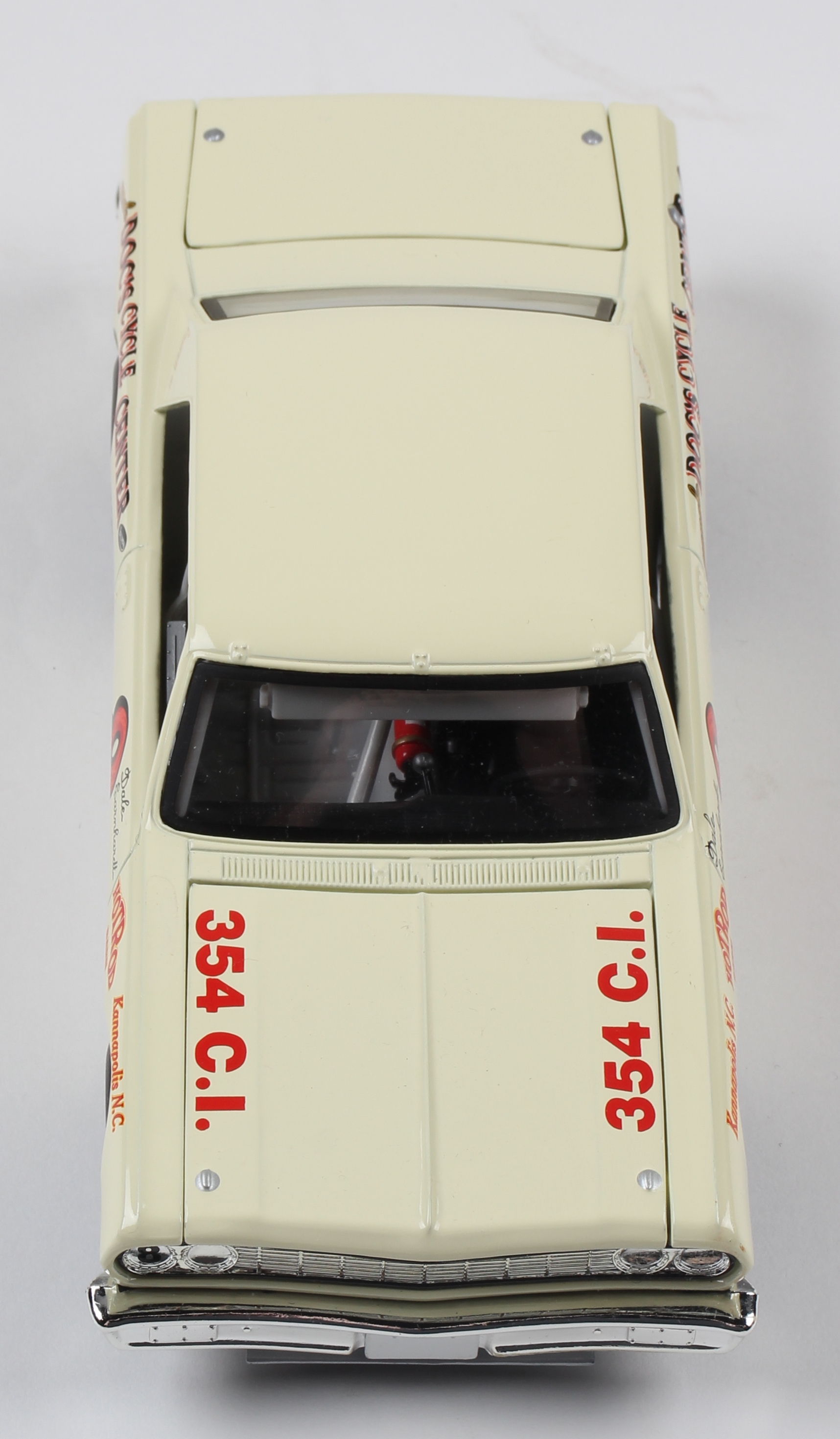 Dale Earnhardt LE #8 1st Asphalt Win 1964 Chevelle 1:24 Diecast Car ...