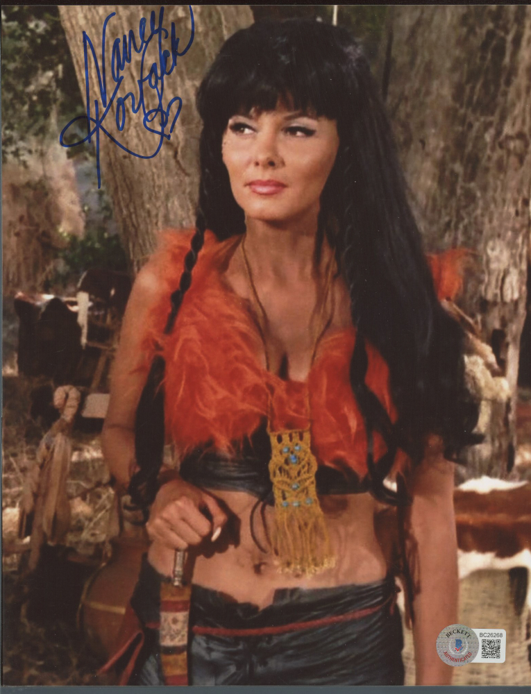 Nancy Kovak Signed "Star Trek: The Original Series" 8x10 Photo (Beckett ...