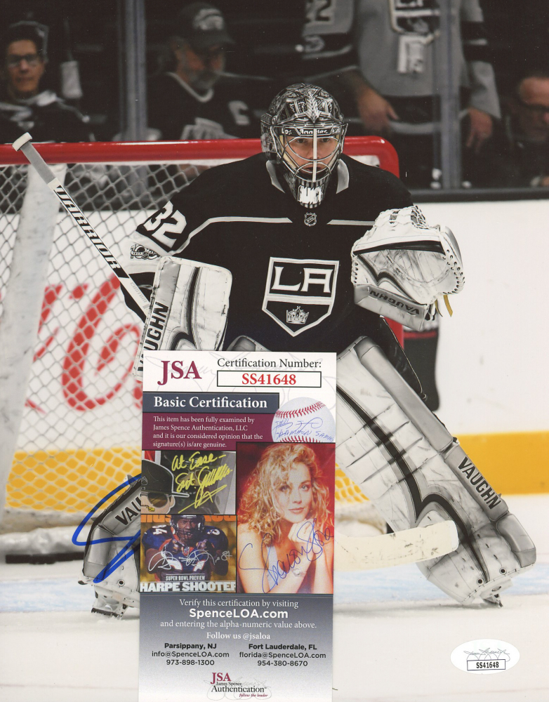 Jonathan Quick Signed Kings 8x10 Photo (JSA COA) | Pristine Auction