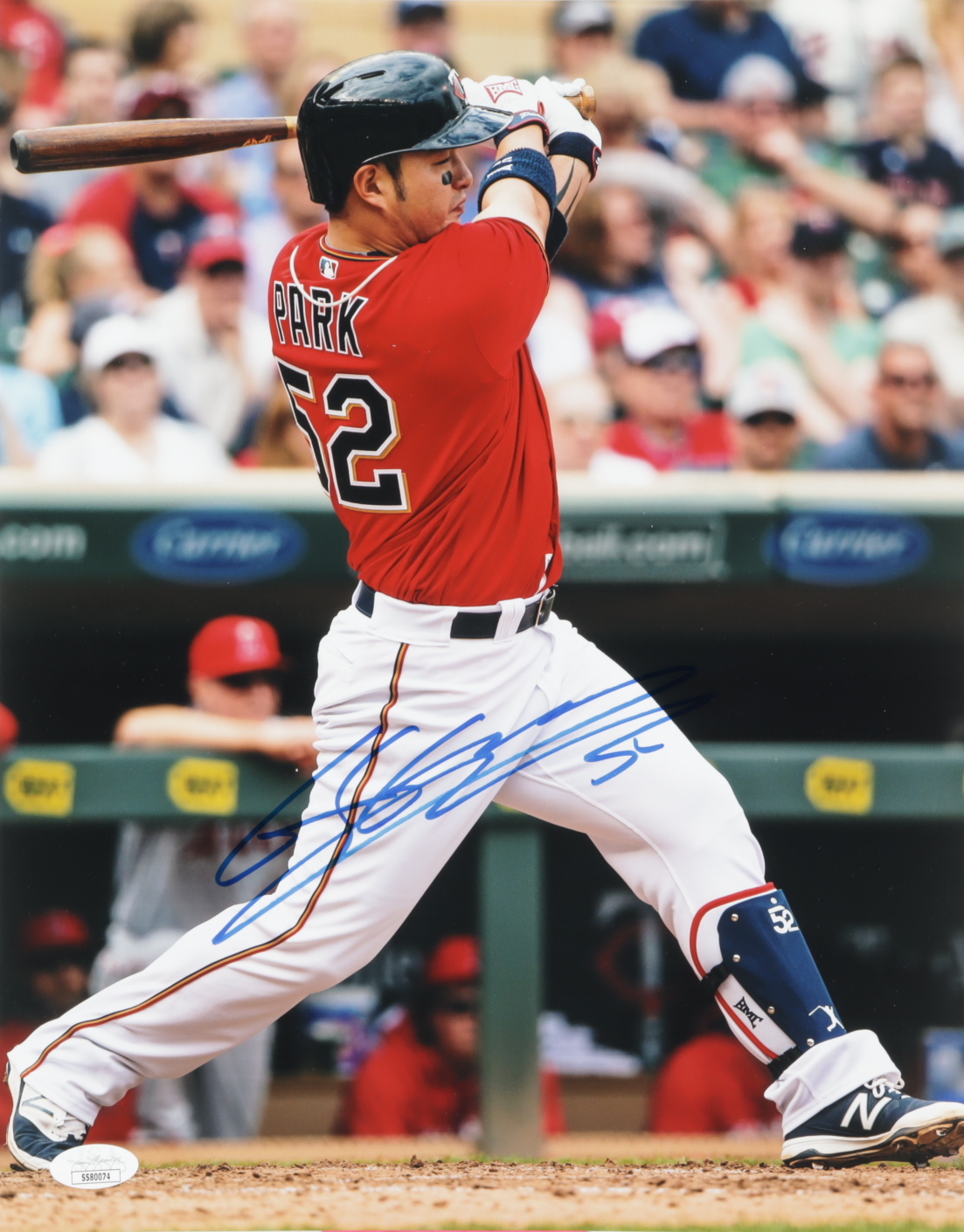 Park Byung-ho Signed Twins 11x14 Photo (JSA COA) | Pristine Auction