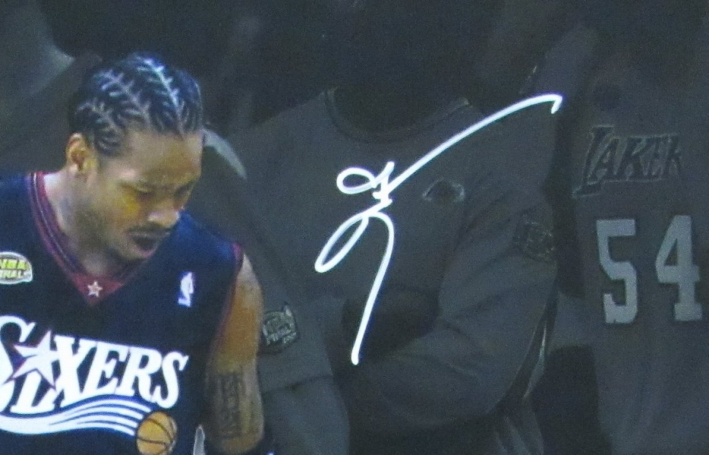Allen Iverson Signed 76ers 16x20 Photo (PSA) | Pristine Auction