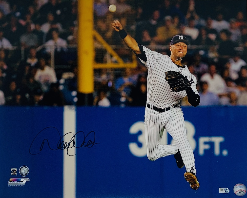 Derek Jeter Signed Yankees 16x20 Photo (MLB) | Pristine Auction