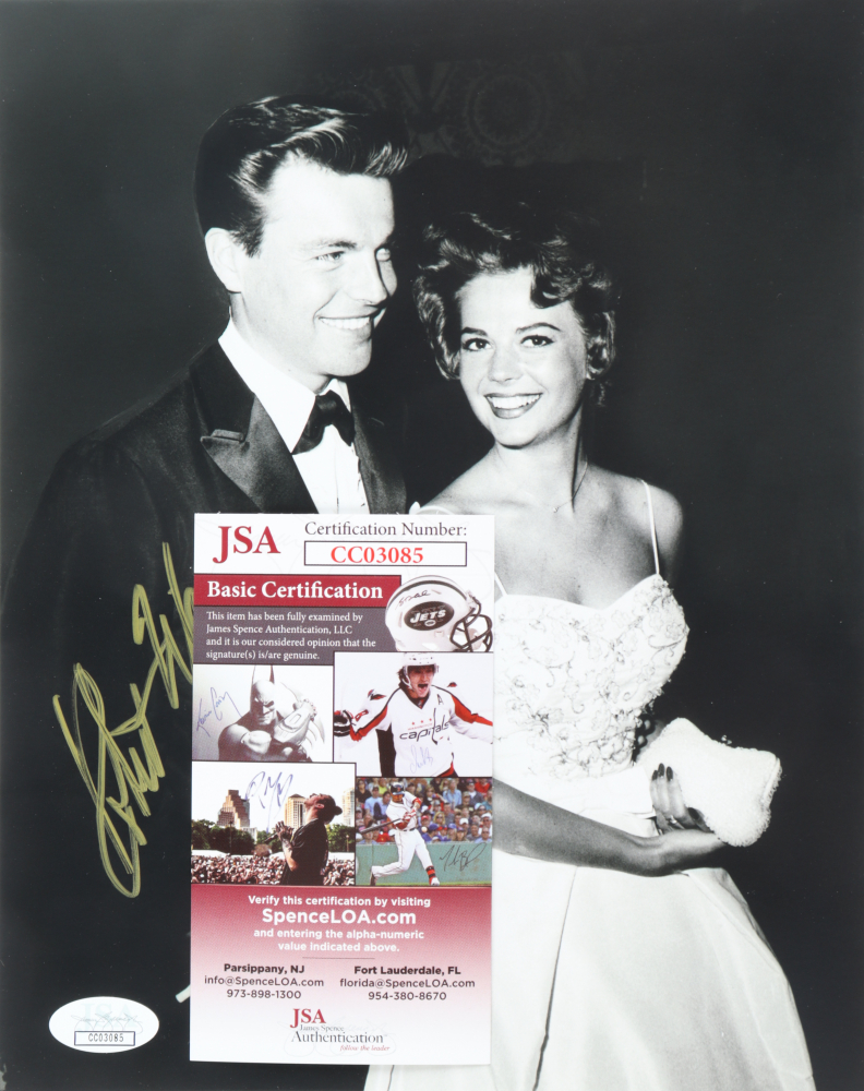 Robert Wagner Signed 8x10 Photo (JSA COA) | Pristine Auction