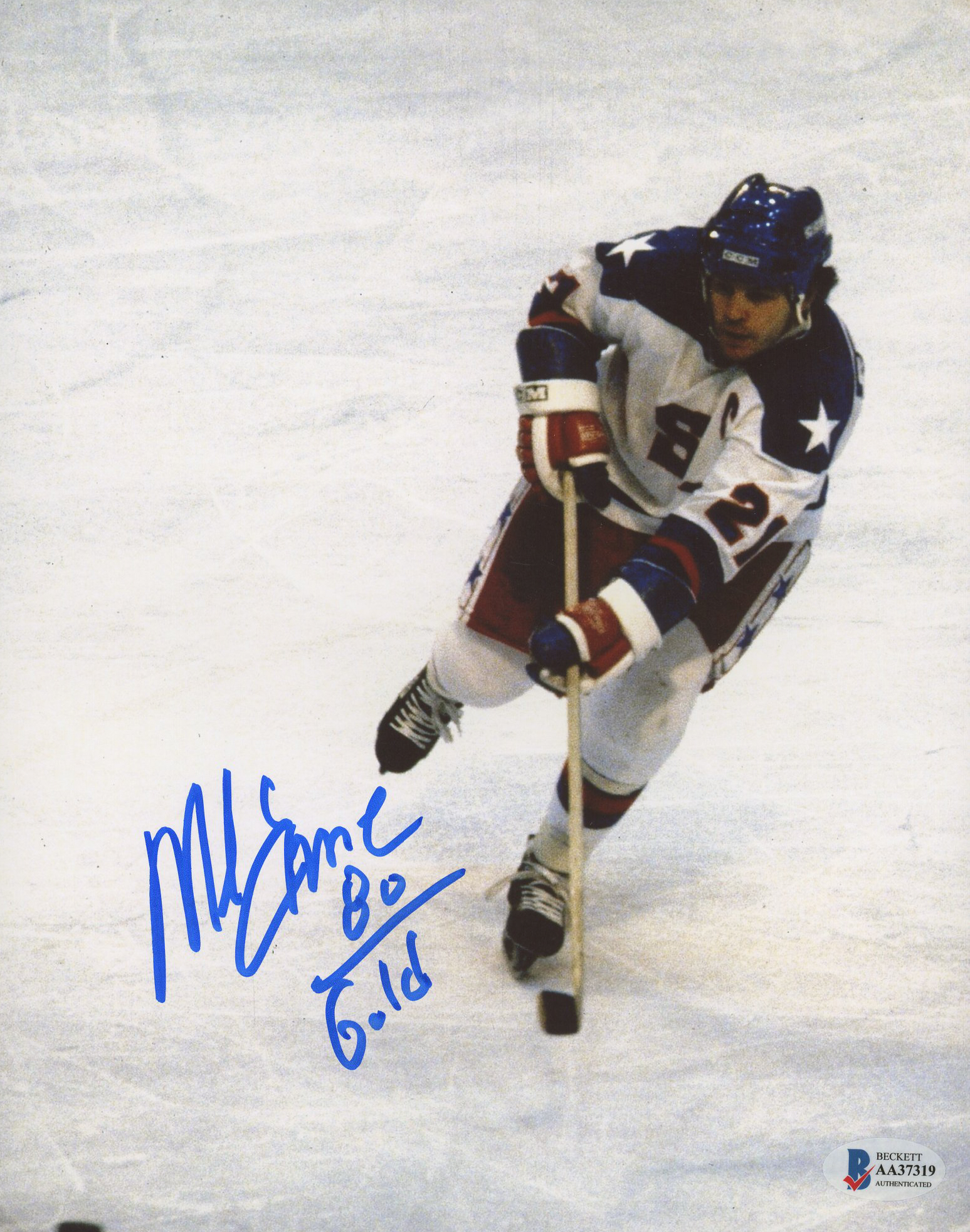 Mike Eruzione Signed Team USA 8x10 Photo Inscribed "80 Gold" (Beckett ...