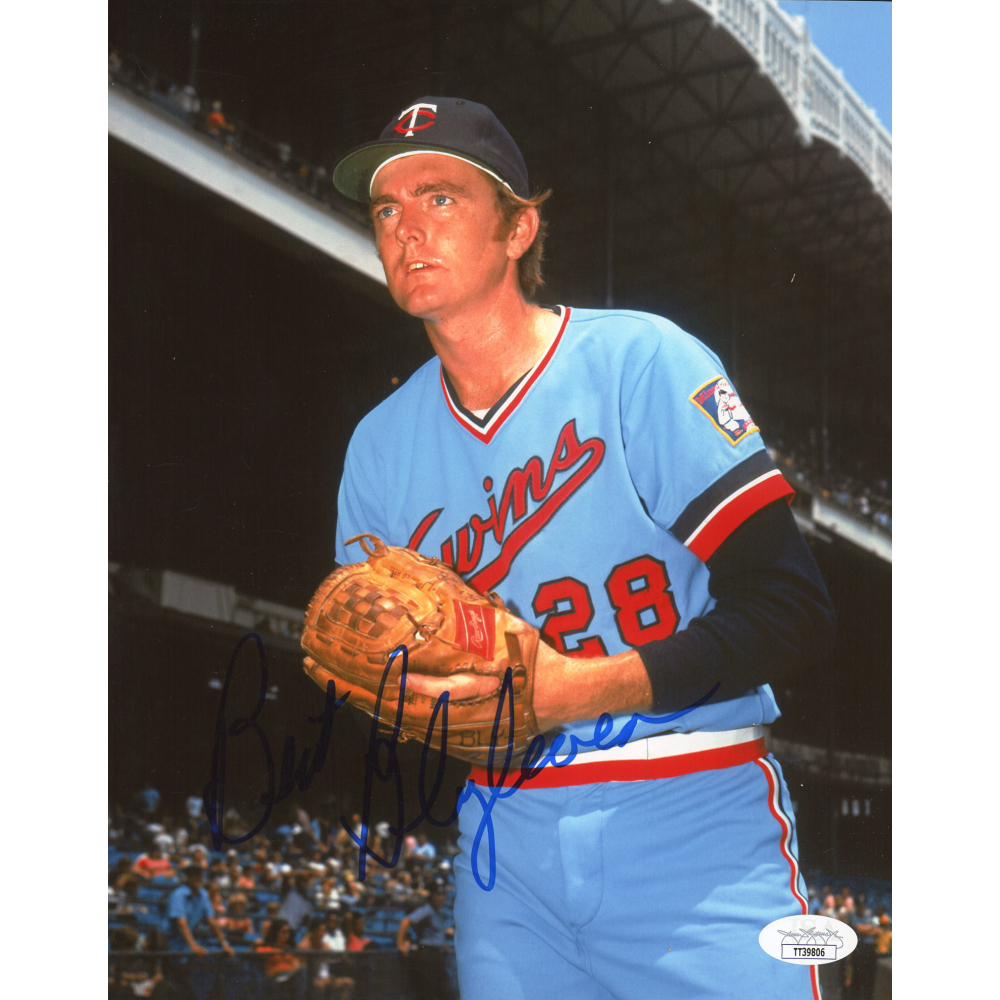 Bert Blyleven Signed Twins 8x10 Photo (JSA COA) | Pristine Auction