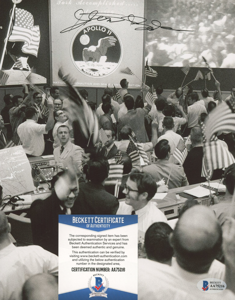 Steve Bales Signed NASA 8x10 Photo (Beckett COA) | Pristine Auction