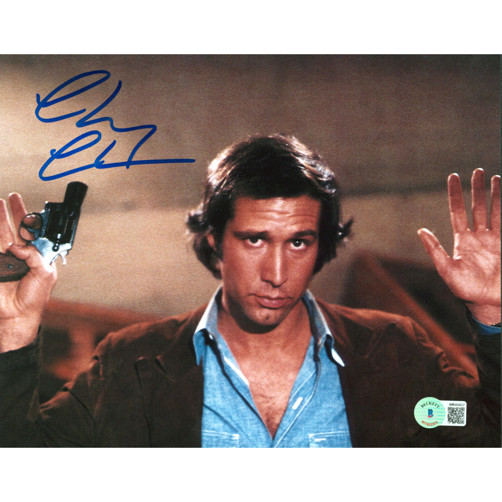 Chevy Chase Signed "Fletch" 8x10 Photo (Beckett) | Pristine Auction