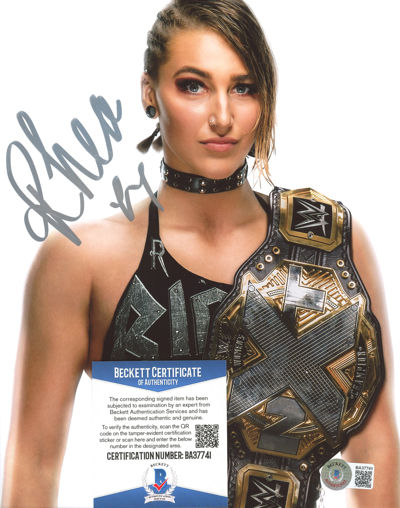 Rhea Ripley Signed 8x10 Photo (Beckett) | Pristine Auction