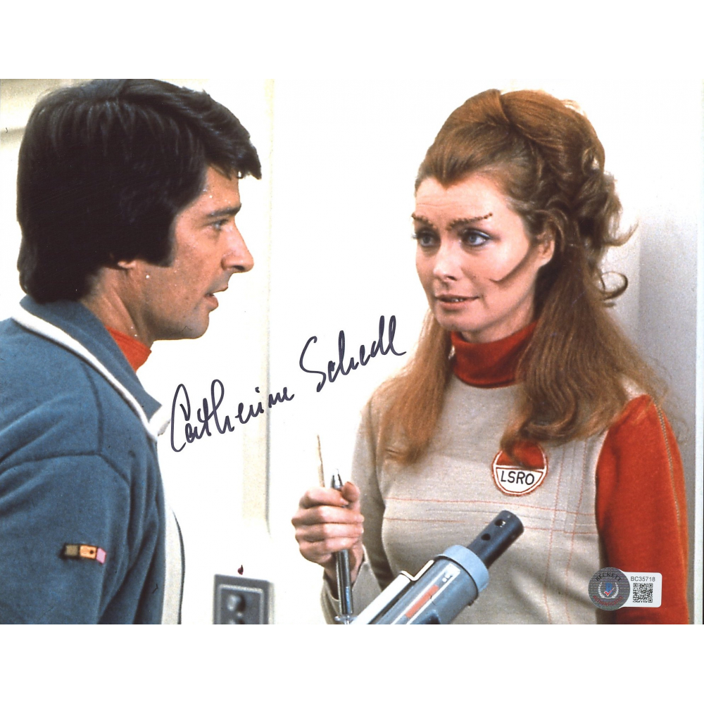 Catherine Schell Signed "Space 1999" 8x10 Photo (Beckett) | Pristine ...