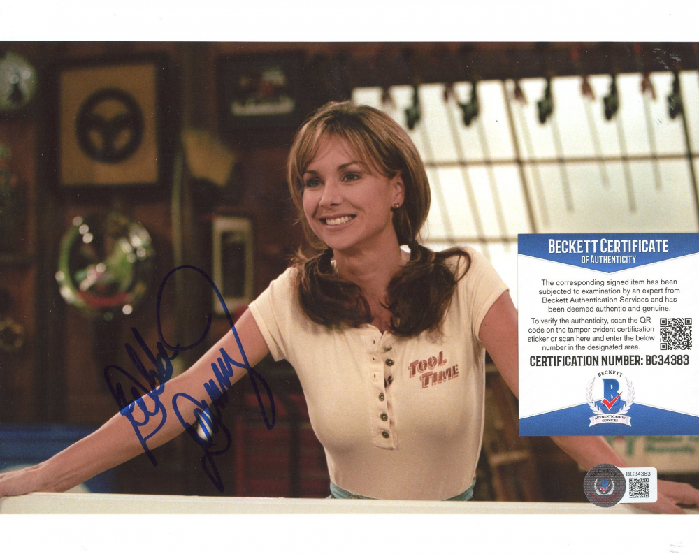 Debbe Dunning Signed "Home Improvement" 8x10 Photo (Beckett COA ...