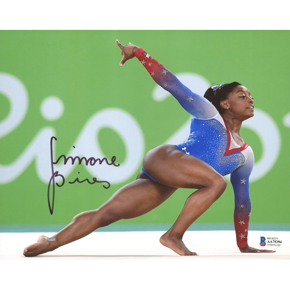 Simone Biles Signed Team USA 8x10 Photo (Beckett COA) | Pristine Auction