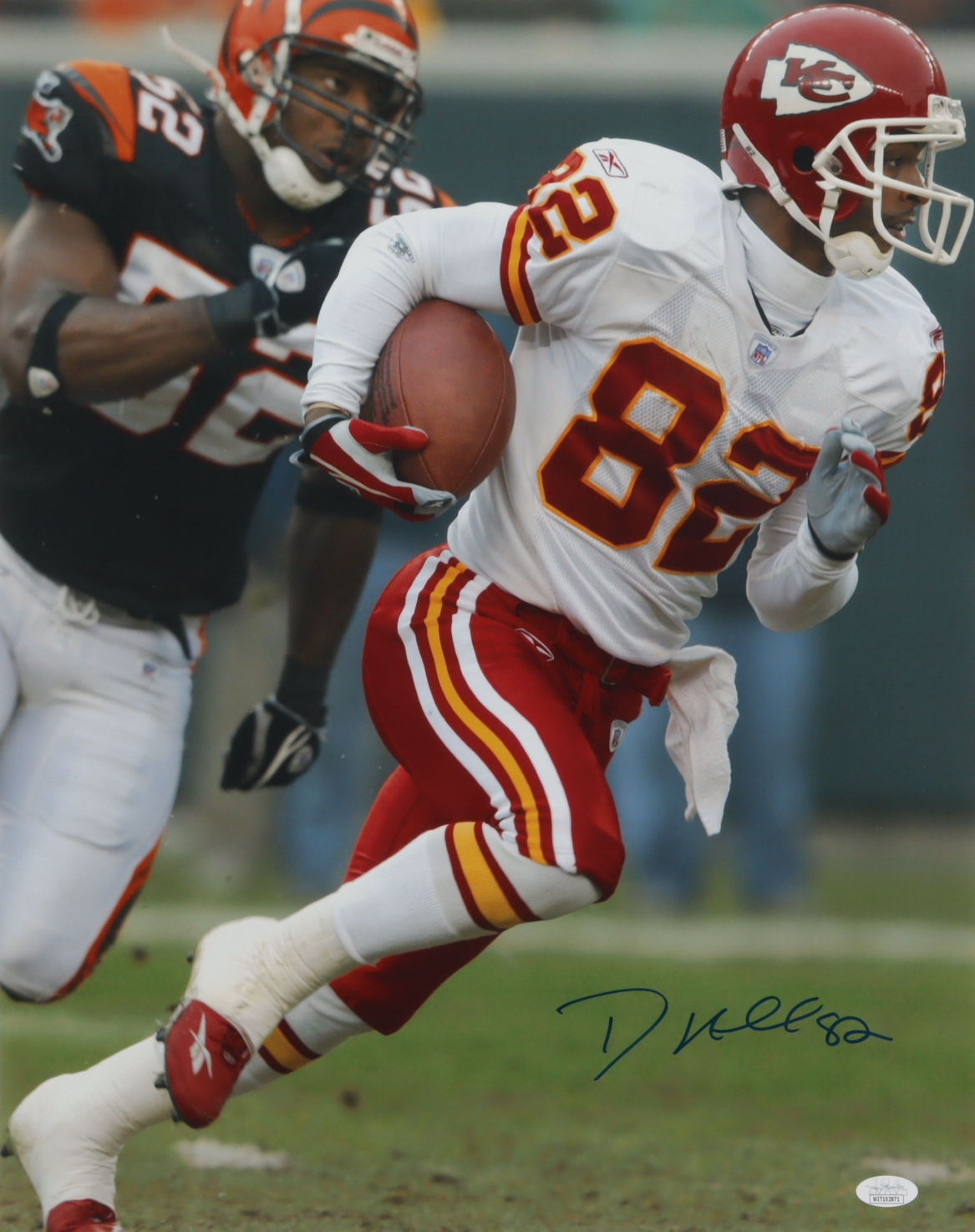 Dante Hall Signed Chiefs 16x20 Photo (JSA COA) | Pristine Auction