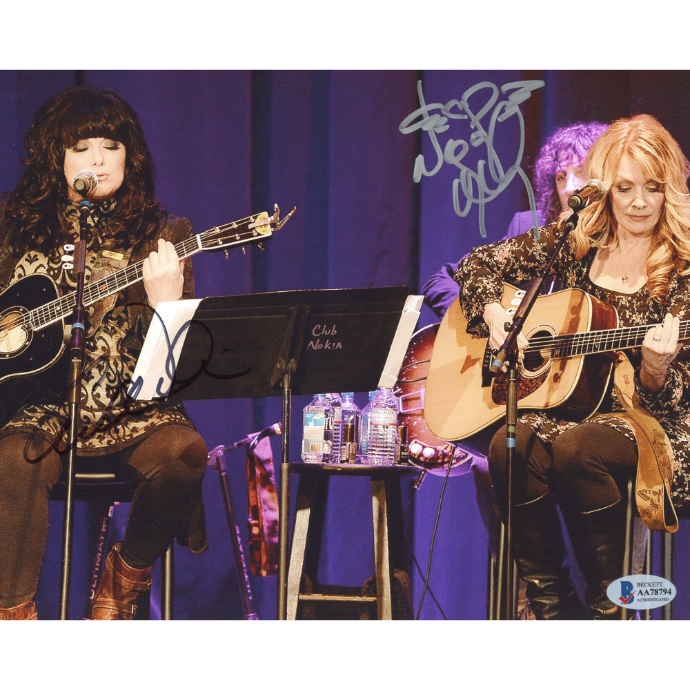 Ann Wilson & Nancy Wilson Signed 8x10 Photo (Beckett COA) | Pristine ...