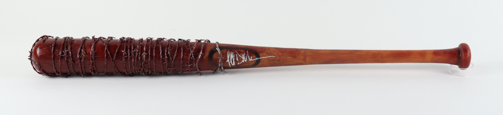 Jeffrey Dean Morgan Signed "The Walking Dead" Lucille Prop Replica ...