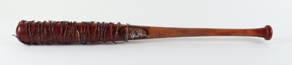 Jeffrey Dean Morgan Signed "The Walking Dead" Lucille Prop Replica ...