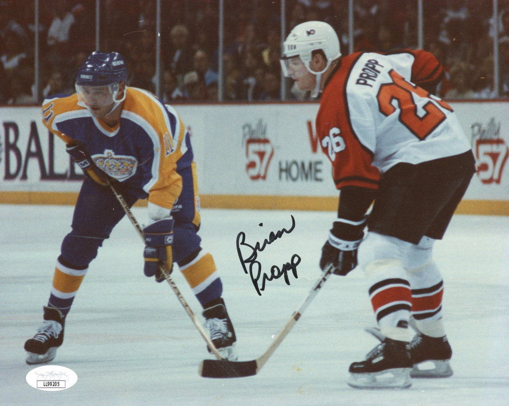Brian Propp Signed Flyers 8x10 Photo (JSA COA) | Pristine Auction