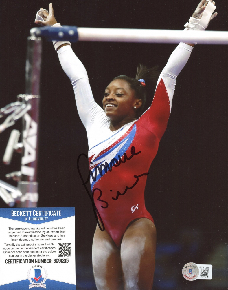 Simone Biles Signed Team USA 8x10 Photo (Beckett COA) | Pristine Auction