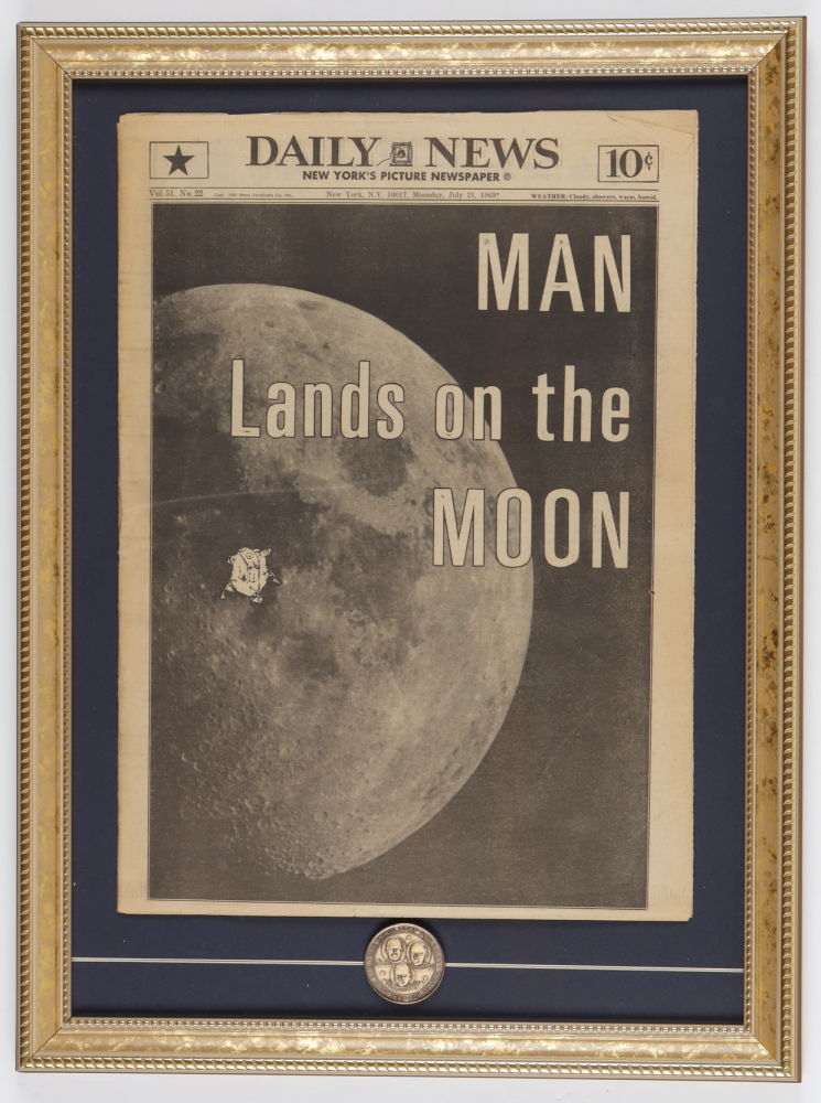 Custom Framed 15x20 Vintage Original 1969 New York Daily News Newspaper ...