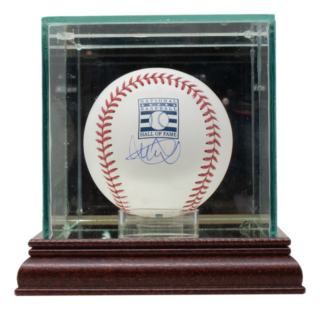 Ichiro Suzuki Signed OML HOF Logo Baseball with Display Case (Ichiro ...