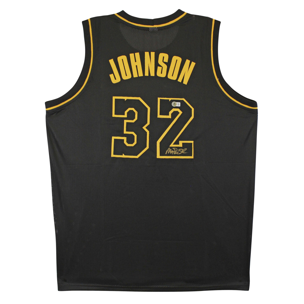 Magic Johnson Signed Jersey (Beckett) | Pristine Auction
