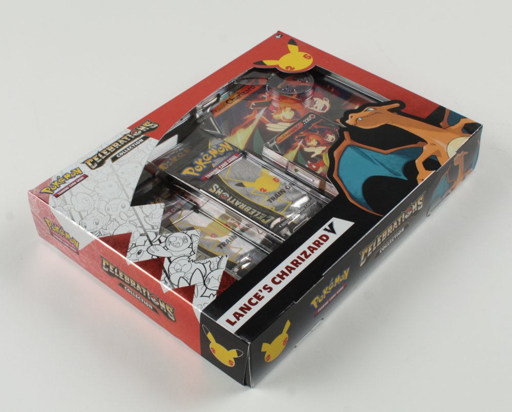 Pokémon TCG: Celebrations Collection with (4) Celebrations Packs & (2 ...