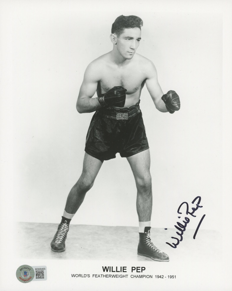 Willie Pep Signed 8x10 Photo (Beckett) | Pristine Auction