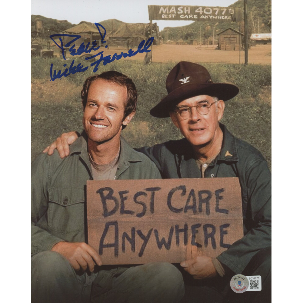 Mike Farrell Signed "M*A*S*H" 8x10 Photo Inscribed "Peace!" (Beckett ...