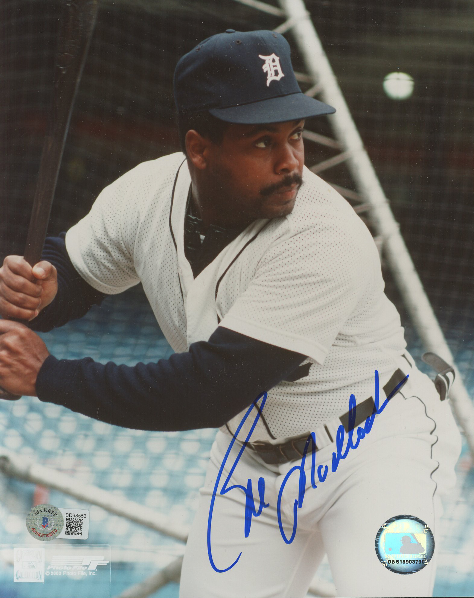 Bill Madlock Signed Tigers 8x10 Photo (Beckett & MLB) | Pristine Auction