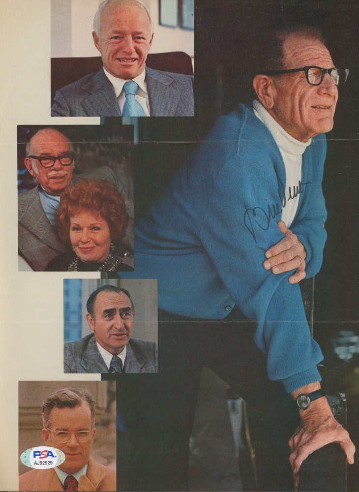 Bill Veeck Signed 8.5x11 Magazine Photo (PSA) (See Description ...