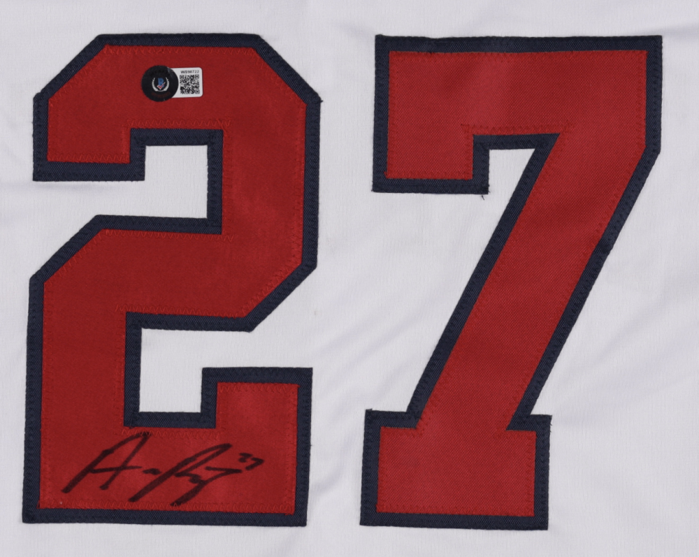 Austin Riley Signed Jersey (Beckett) | Pristine Auction
